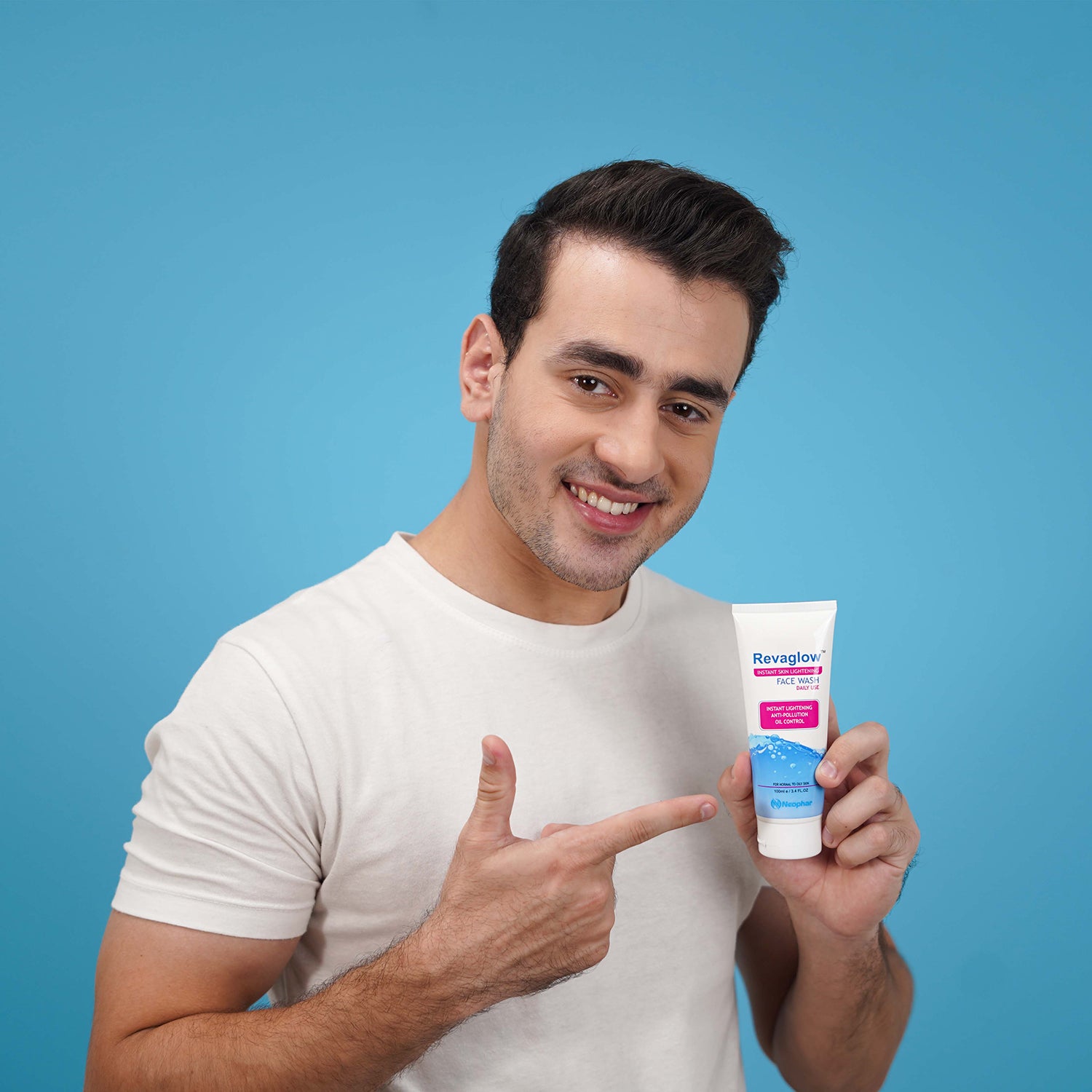 Revaglow Instant Skin Lightening Face Wash - Neophar Skin Sciences